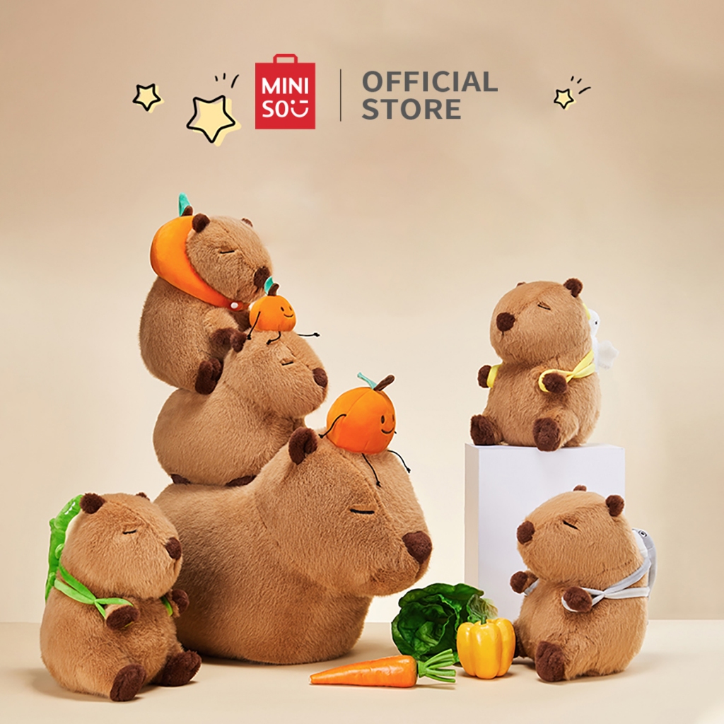 Miniso x Capibala Muñeca Tocado Naranja Sentado Pequeña De Pie Linda ...