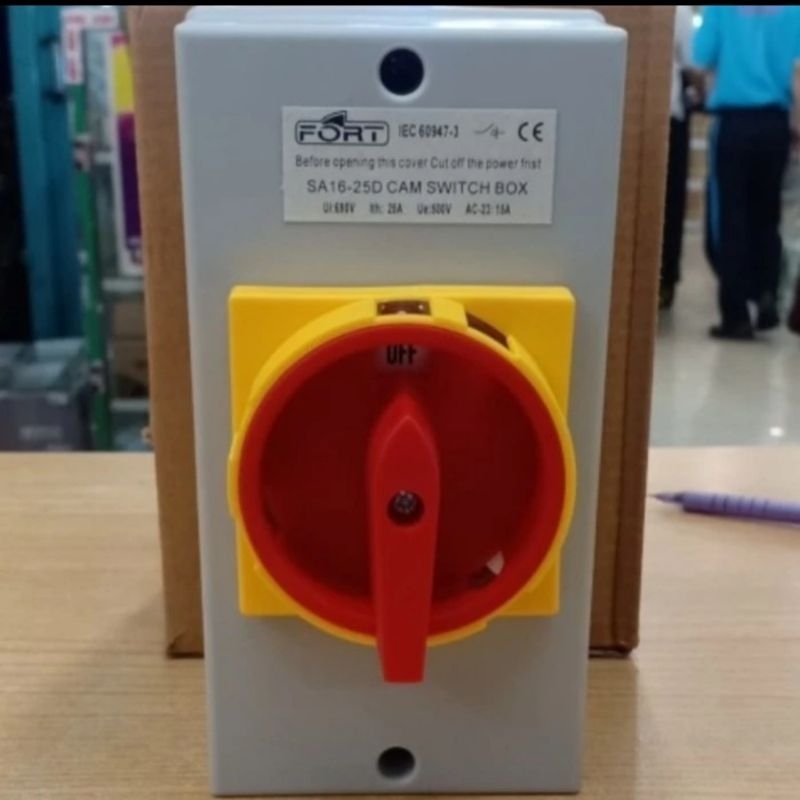 Interruptor De Leva Fort Con Caja 3 Fases 25A SA-25-3D/32A-32-3-D ...