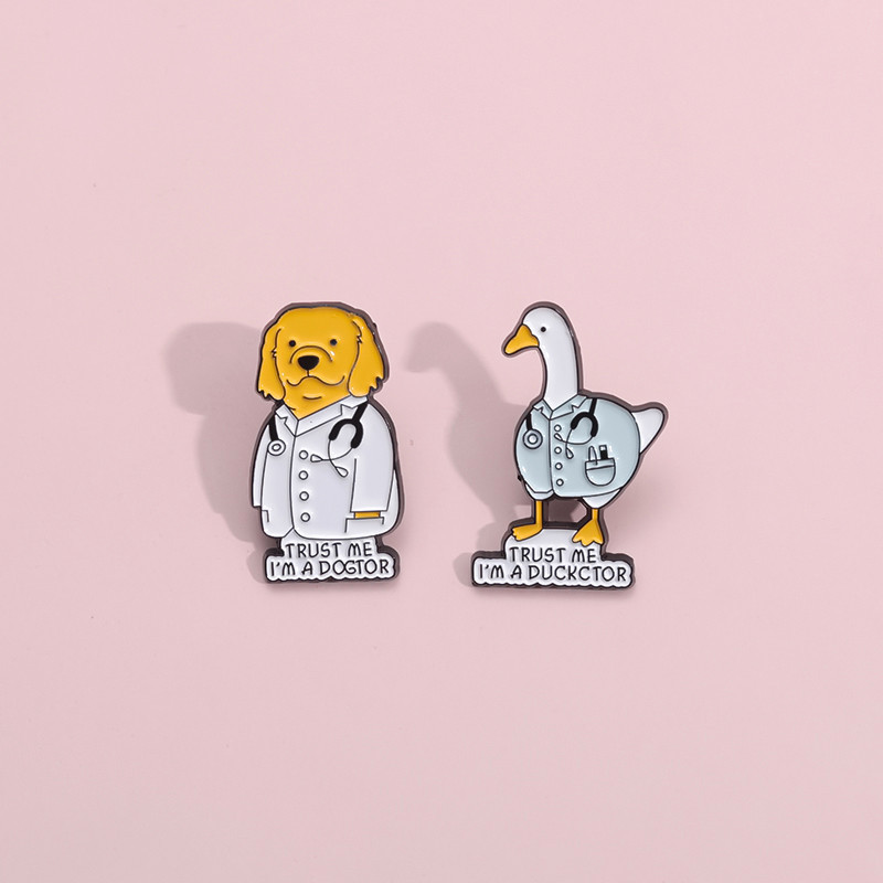Confía En Mí Soy Un Dogtor Esmalte Pin Broches Divertido Animal Doctor ...