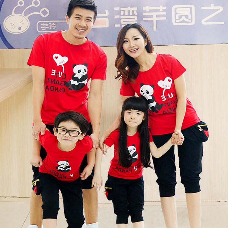 Paquete de padres e hijos una madre e hijo de familia e hija ropa de padre e hijo familia tres ...